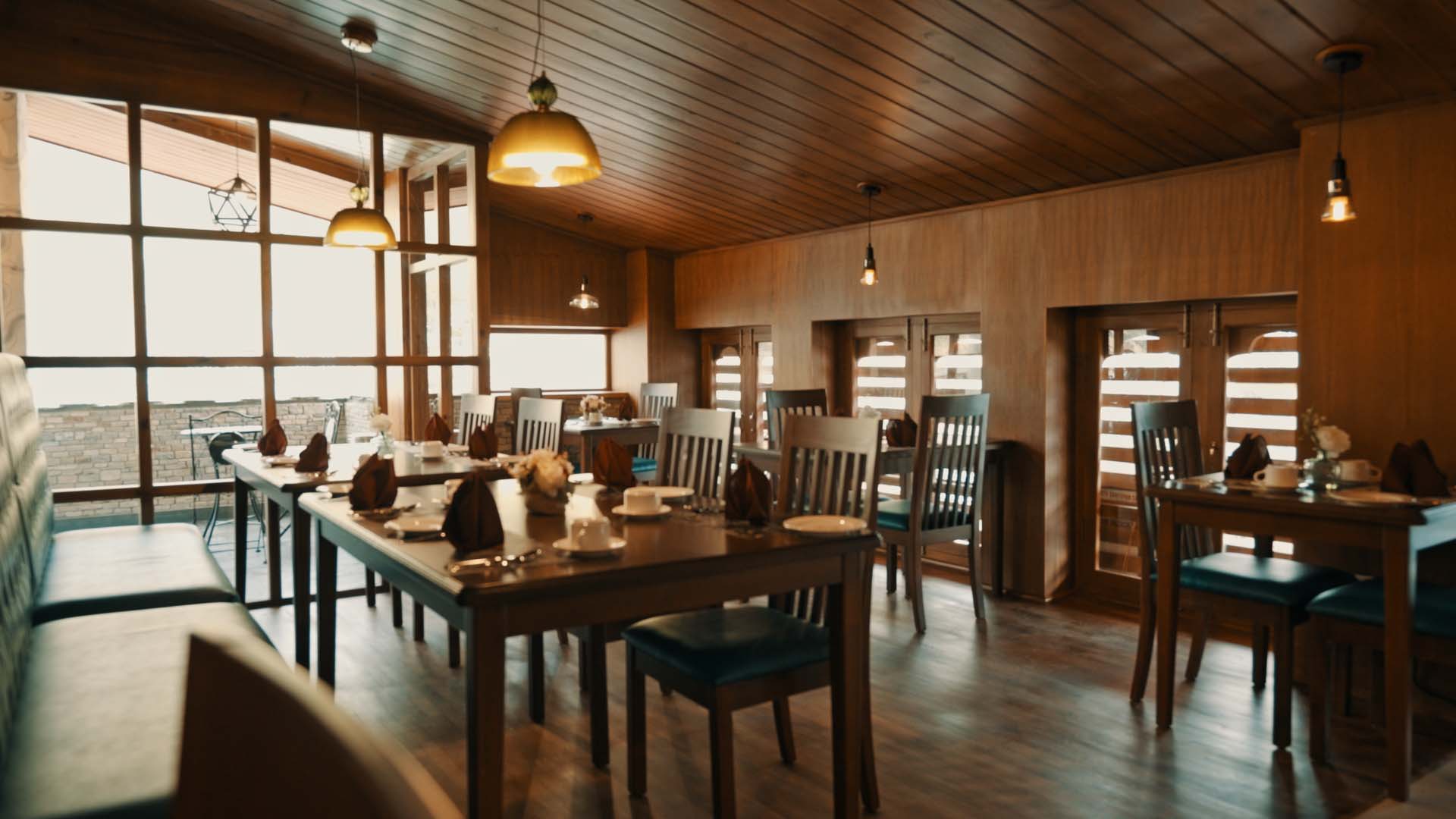 Lhaki Hotel – Welcomes you to the wonderful land of Thunder Dragon